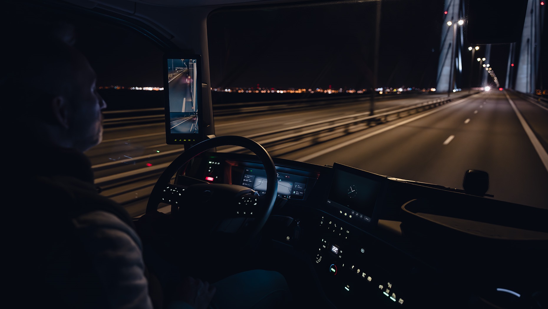 Wat is night vision? | Volvo Trucks